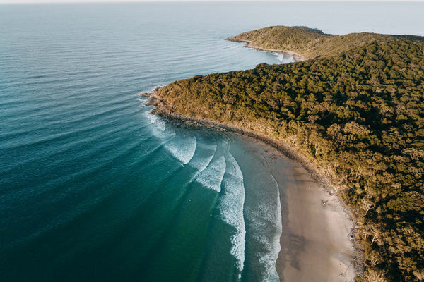 Lines at Tea Tree Bay – DG Imagery